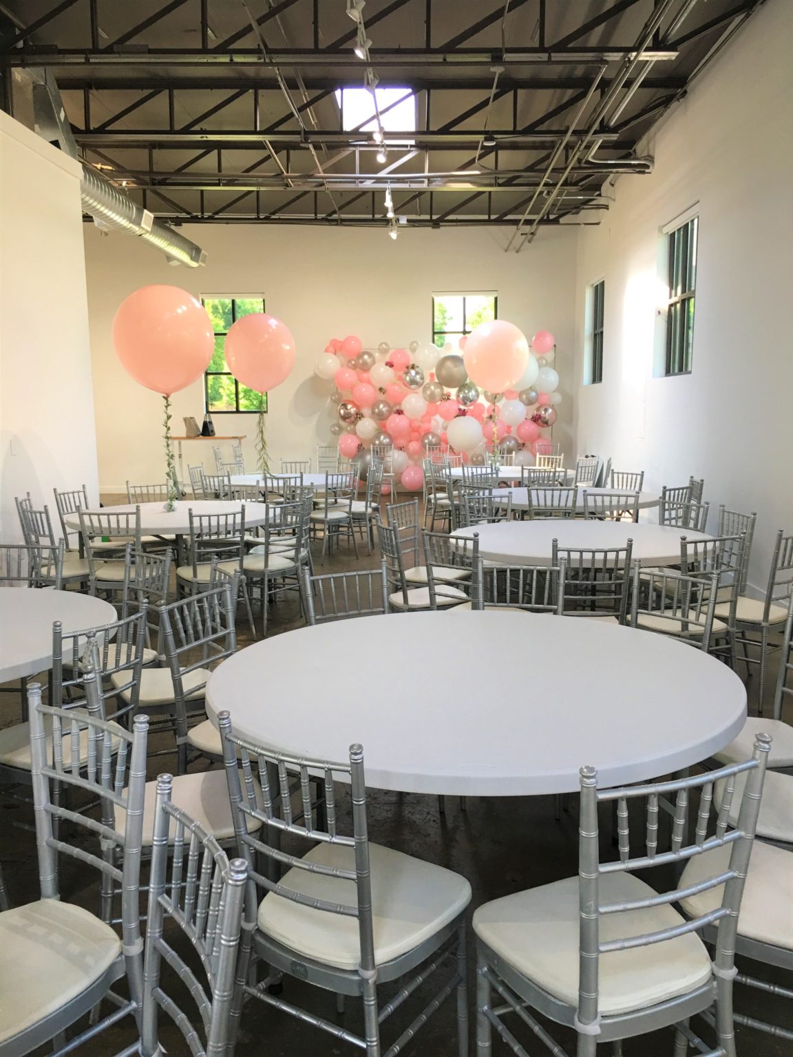 Silver Chiavari Chair - Rentalry