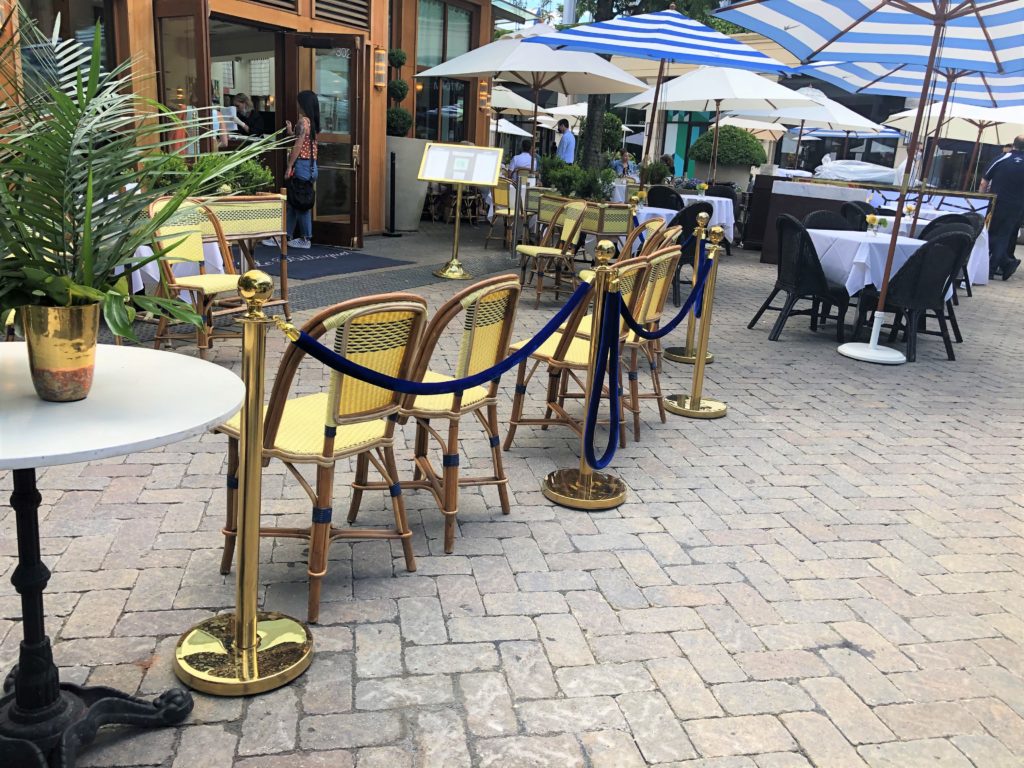 Gold Stanchion Pole - Rentalry